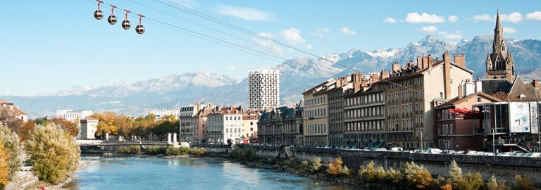 UNE LOCALISATION STRATEGIQUE – NEYRPIC